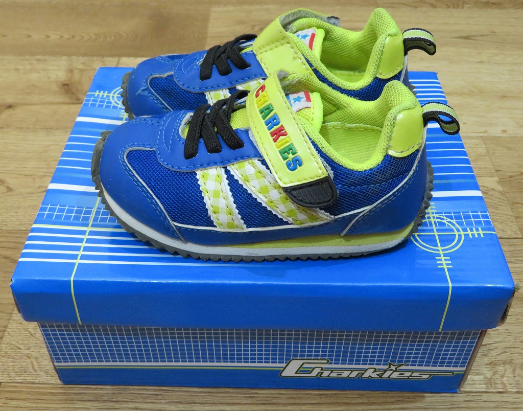 Charkies チャーキーズ スニーカー ブルー 15.0cm(15cm～)｜売買されたオークション情報、yahooの商品情報をアーカイブ ...