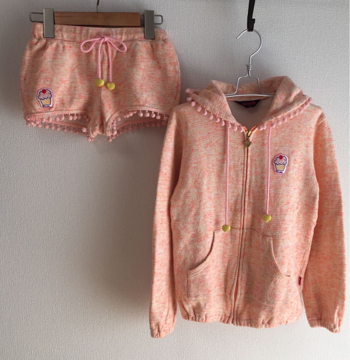 140 EARTHMAGIC アースマジック ジップアップ パーカー ＆ショートパンツ セット(その他)｜売買されたオークション情報、yahooの商品情報をアーカイブ公開 - オークファン ...