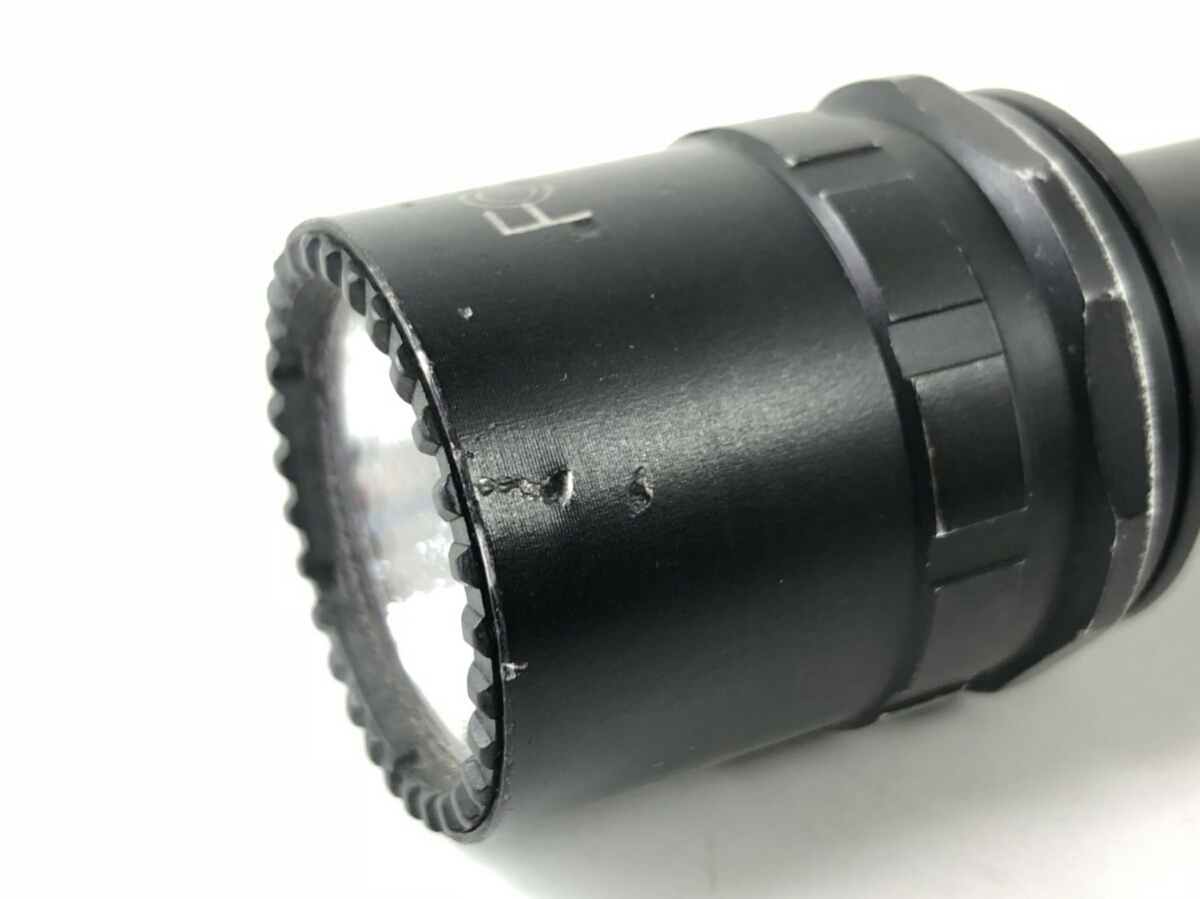 SUREFIRE シュアファイア シュアファイヤー Z2-S ストロボLED コンバットライト(シュアファイヤー)｜売買されたオークション情報 ...