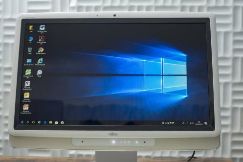 FMV ESPRIMO FH55/CD FMVF55CDW メモリ8GBに増設 Windows10クリーンインストール済み ...