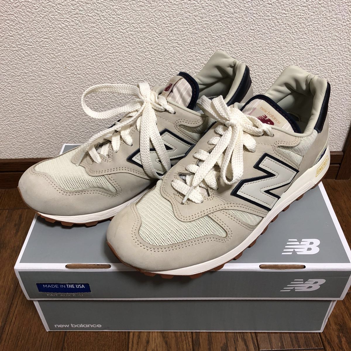 NEW BALANCE ニューバランスM1300 DMB(28.0cm)｜売買されたオークション情報、yahooの商品情報をアーカイブ公開 ...