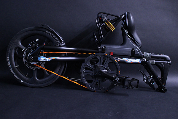 極上品 STRiDA S30X 30th Anniversary ストライダ 折り畳み 18インチ トライアングル カーボン3バトンホイール 専用キャリングバッグ付き(18インチ～)｜売買され ...