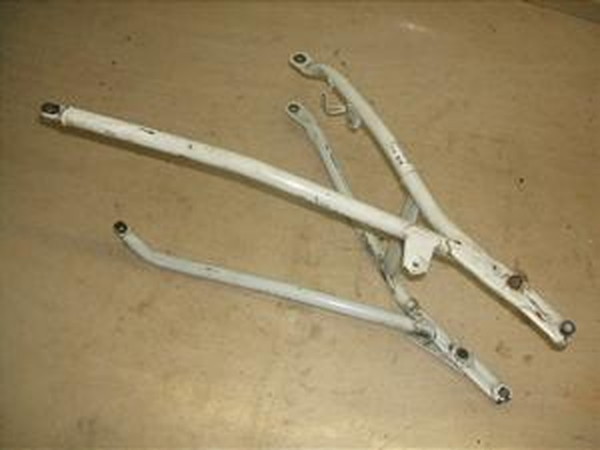 KC3866 CRM50 シートレール AD10-1101(ホンダ用)｜売買されたオークション情報、yahooの商品情報をアーカイブ公開 - オークファン（aucfan.com）