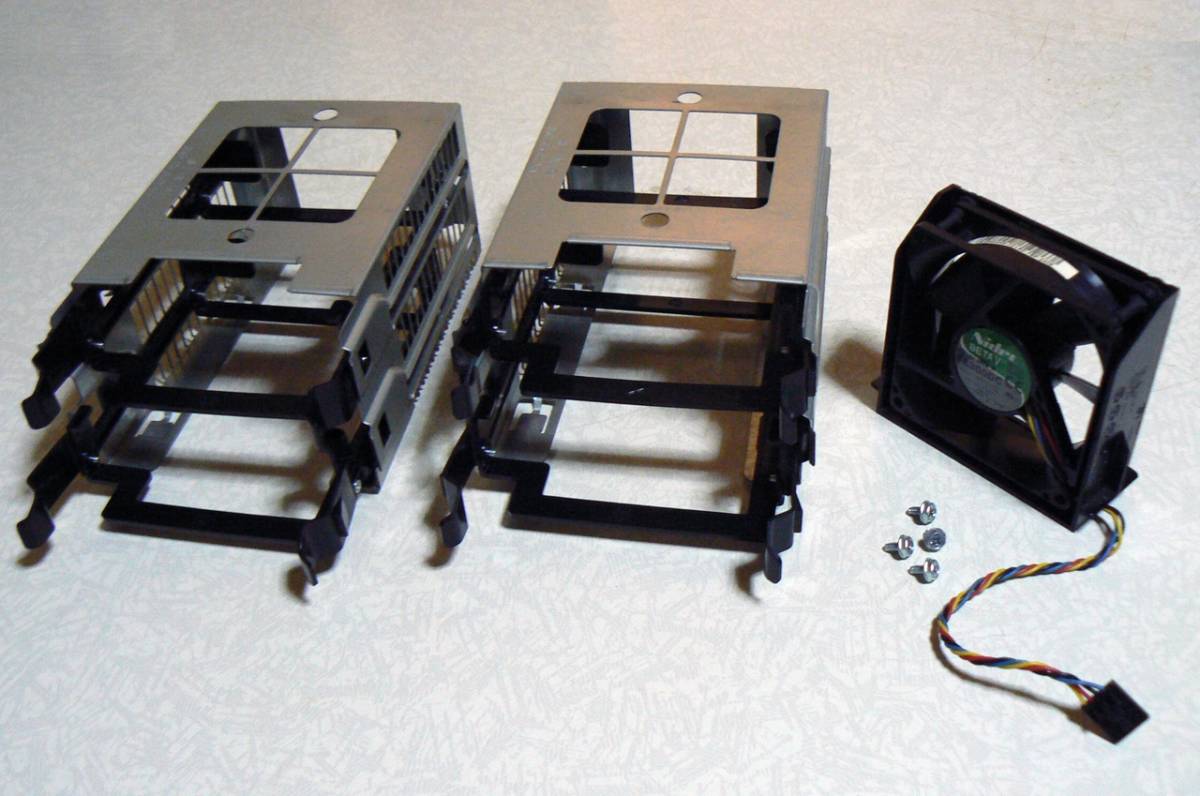 DELL XPS 700シリーズ用 3.5インチ ブラケット/マウンター4個セット(デル)｜売買されたオークション情報、yahooの商品情報を ...