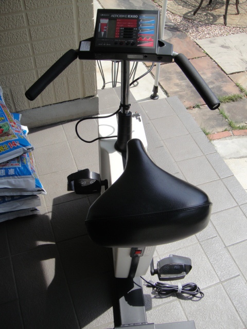 Combi コンビ 電動 エアロ バイク AEROBIKE EX80(バイク)｜売買されたオークション情報、yahooの商品情報をアーカイブ ...