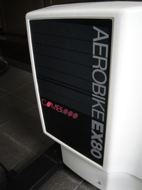 Combi コンビ 電動 エアロ バイク AEROBIKE EX80(バイク)｜売買されたオークション情報、yahooの商品情報をアーカイブ ...
