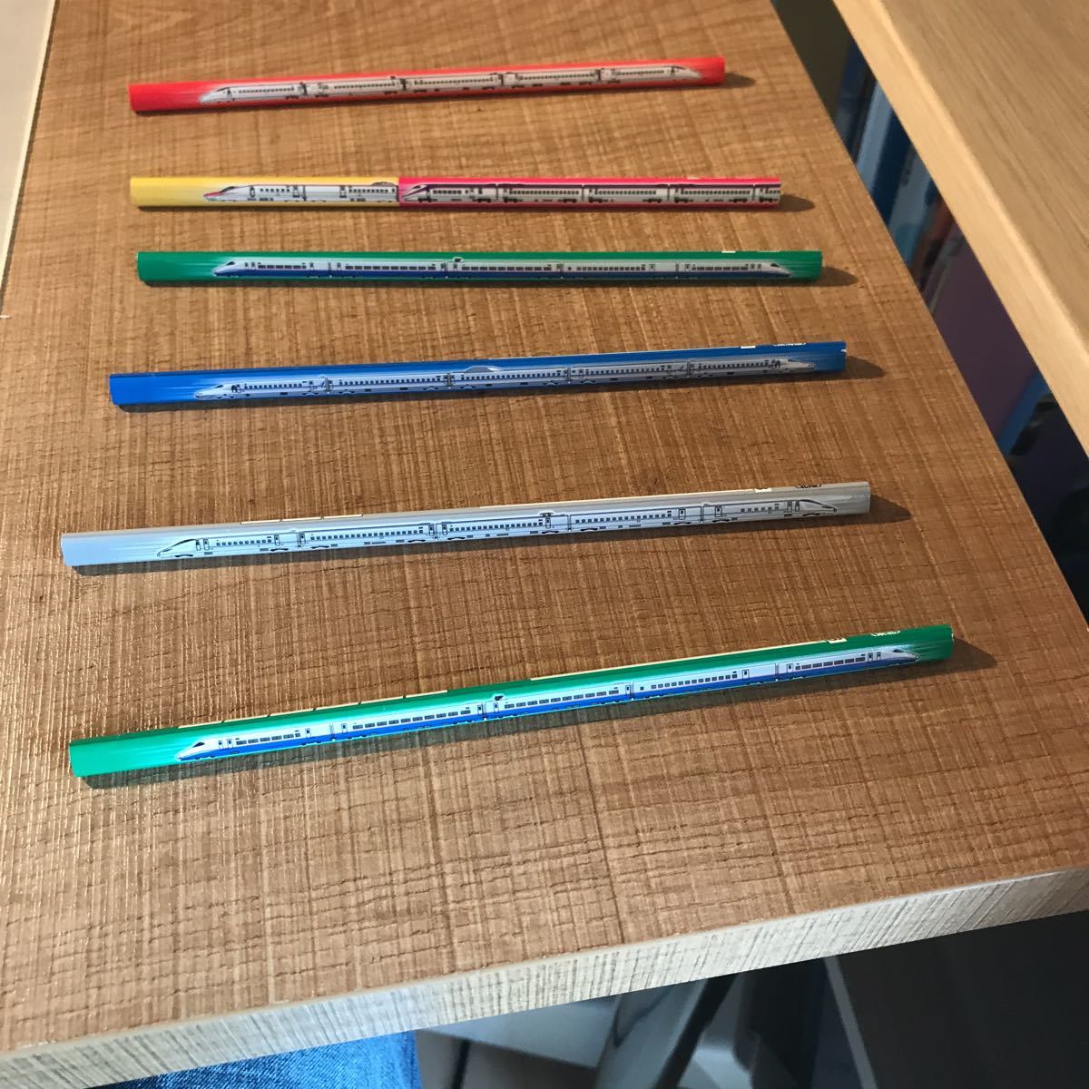 新幹線鉛筆2B(絵筆)｜売買されたオークション情報、yahooの商品情報をアーカイブ公開 - オークファン（aucfan.com）