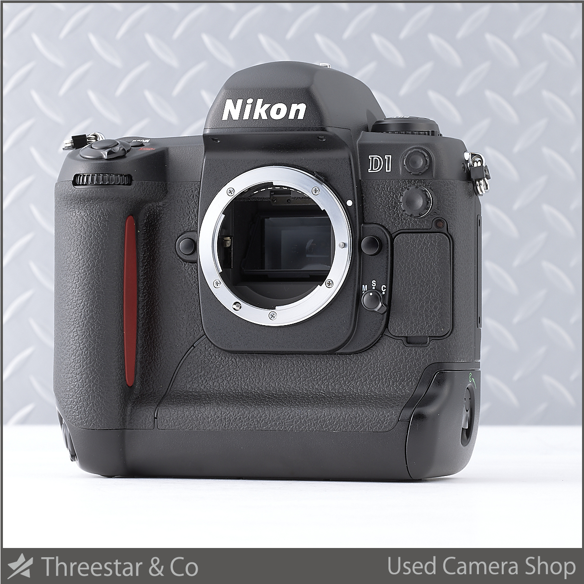 NIKON D1 極上に近い オススメ(ニコン)｜売買されたオークション情報、yahooの商品情報をアーカイブ公開 - オークファン ...