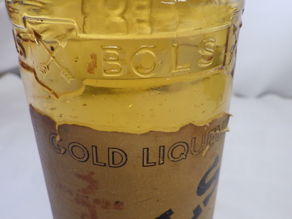 古酒 BOLS/ボルス GOLD LIQUEUR/ゴールド リキュール ERVEN LUCAS ANNO 1575 金箔入り 750ml 30 ...