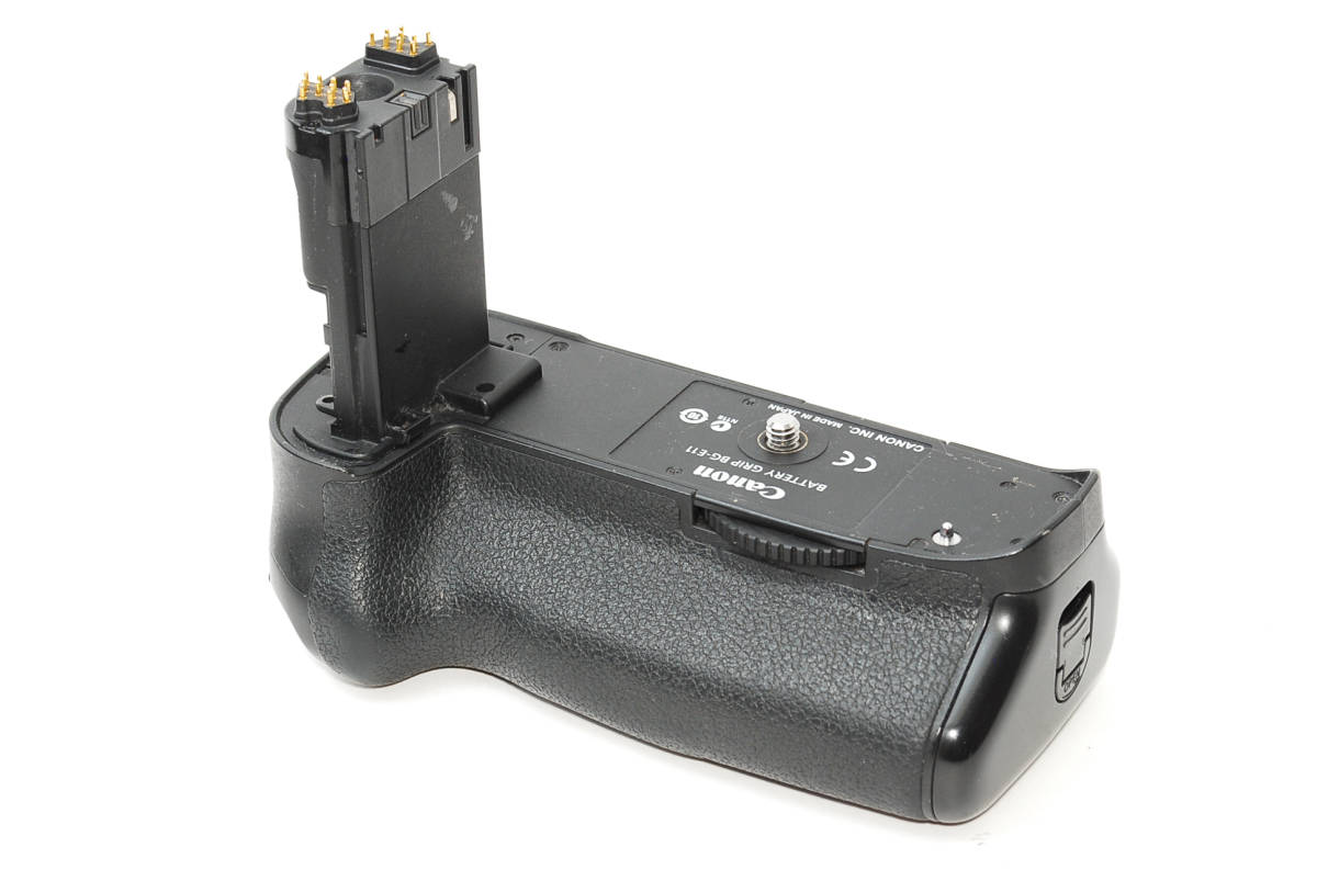 R0431 Canon キヤノン BG-E11 バッテリーグリップ(キヤノン)｜売買されたオークション情報、yahooの商品情報をアーカイブ公開 - オークファン（aucfan.com）