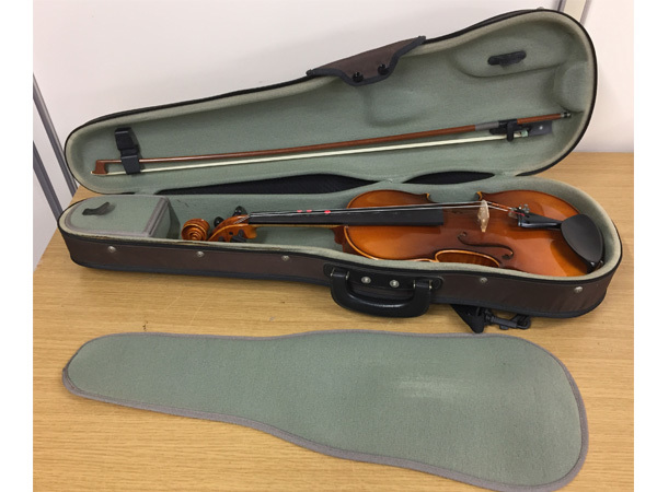 その他 KARL HOFNER カールヘフナー 1995年 1198468 ドイツ製 バイオリン ケース付 V8(バイオリン)｜売買されたオークション情報、yahooの商品情報をアーカイブ公開 ...