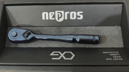 KTC ネプロス 鉄紺 6.3sq. 1/4 ラチェットハンドル NBR290JB(ラチェットハンドル)｜売買されたオークション情報、yahooの商品情報をアーカイブ公開 - オークファン ...