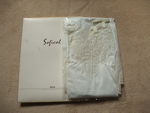 POLA ポーラ ソフィカル スリップ 85-90 オフホワイト POLA Sofical(Mサイズ)｜売買されたオークション情報、yahooの商品情報をアーカイブ公開 - オークファン ...