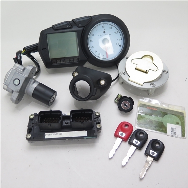 DUCATI/ST4S-ABS 純正イモビライザー付き キーセット 全3種 D0810A08 鍵/ロック/メーター/ECU 31066Km ...