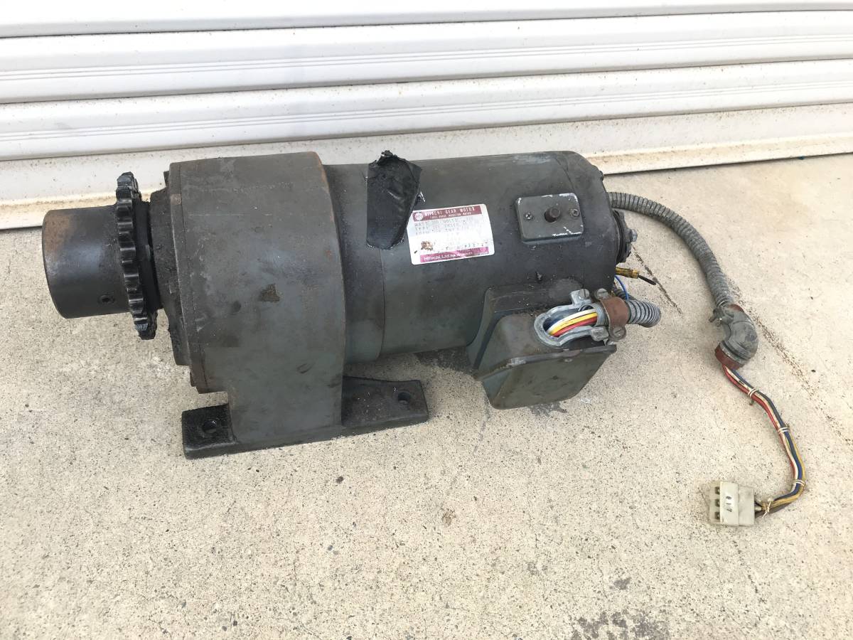 B-274 品/現状品 HITACHI GEAR MOTOR 日立ギアモーター GAシリーズ GA452329 モーター 工具 ギア ジャンク ...