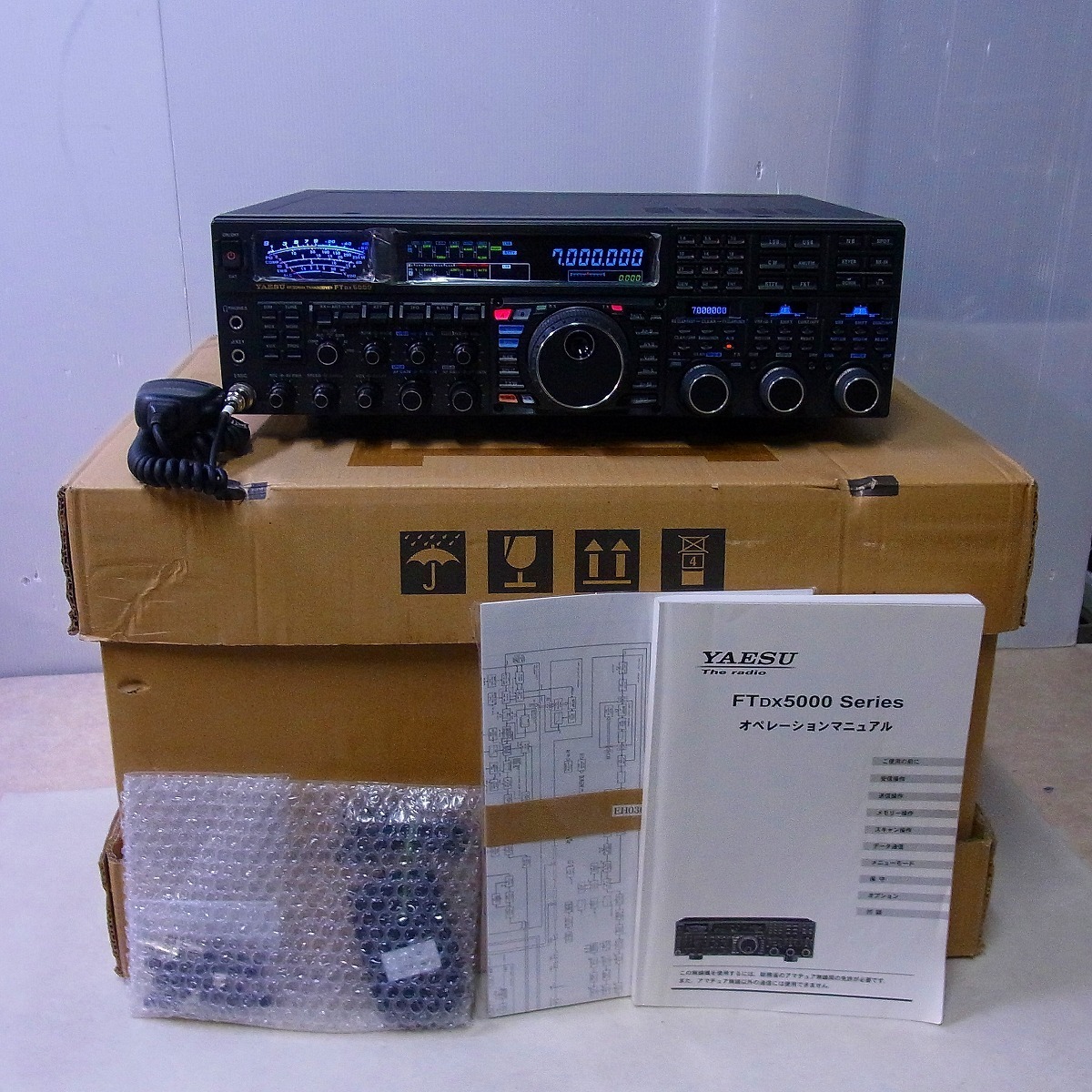 美品 八重洲 ヤエス FTDX5000MP HF帯/50MHz 200W 元箱・取説付 FTDX-5000MP【80 生産終了・完売 ...