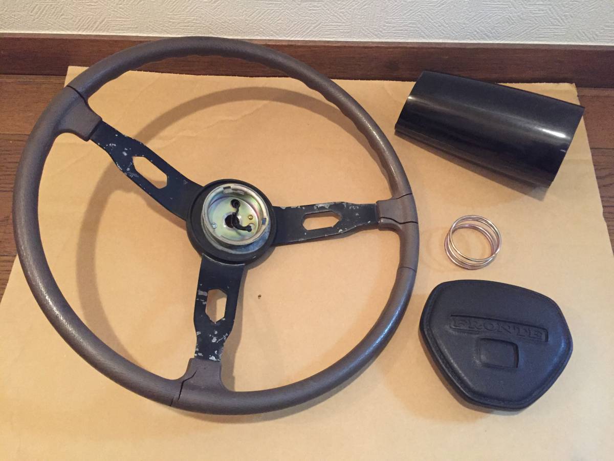 スズキ フロンテ 72 GT-W ステアリング ハンドル SUZUKI FRONTE LC10W(ステアリング、ハンドル関連用品)｜売買されたオークション情報、yahooの商品情報をアーカイブ ...