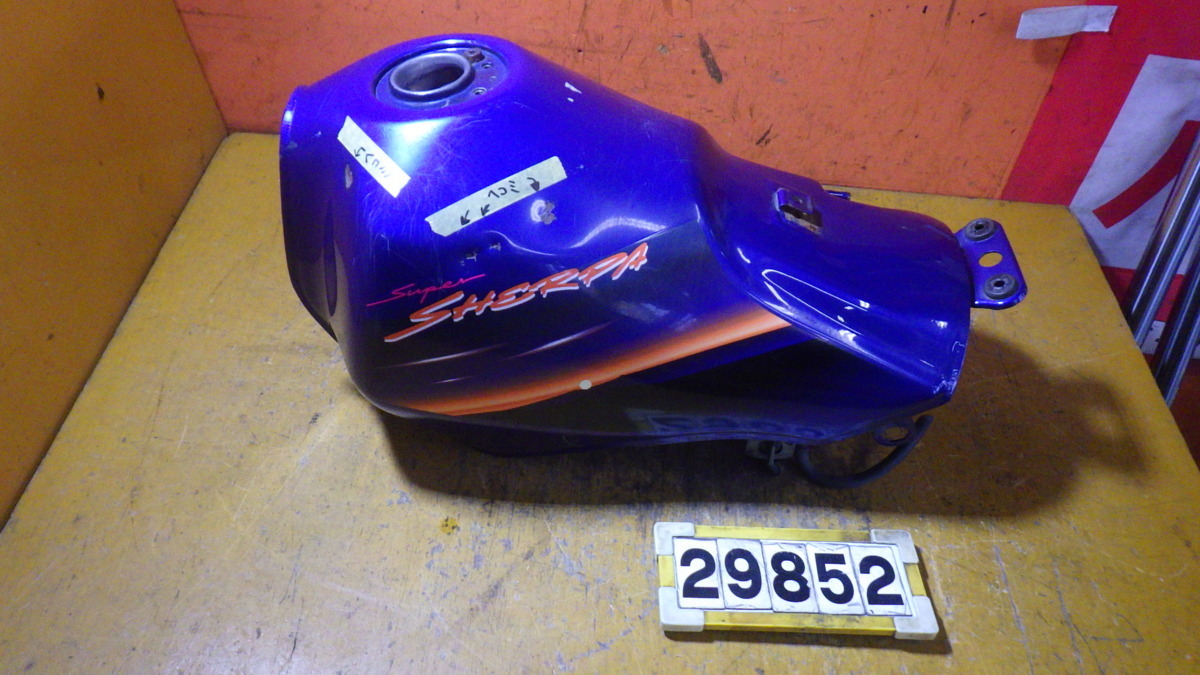 29852 カワサキ KL250G スーパーシェルパ '97 純正 ガソリンタンク 内部OK(カワサキ用)｜売買されたオークション情報 ...