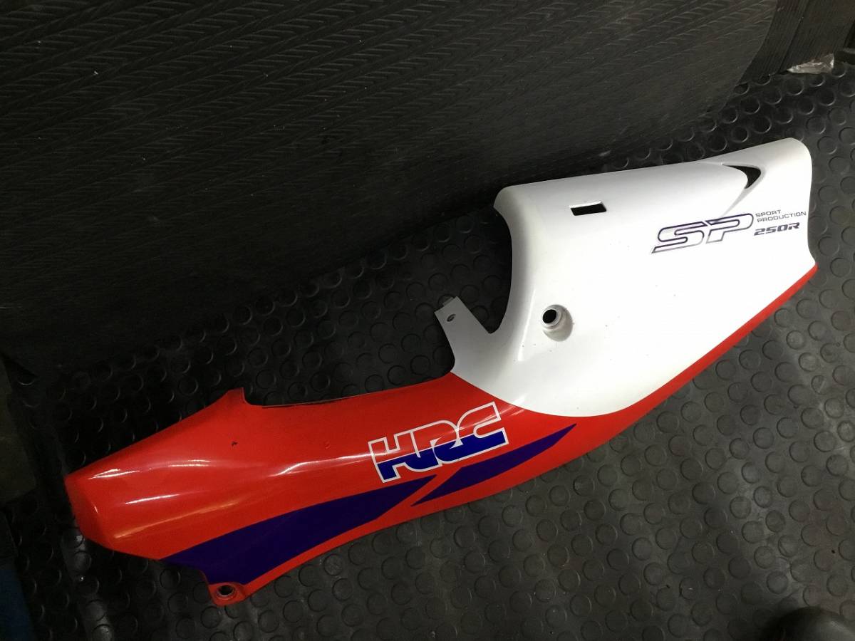 MC28SP 左シートカウル NSR250R HRCカラー 検 SE/STD MC21 MC18 ロスマンズ(パーツ)｜売買されたオークション情報、yahooの商品情報をアーカイブ公開 ...