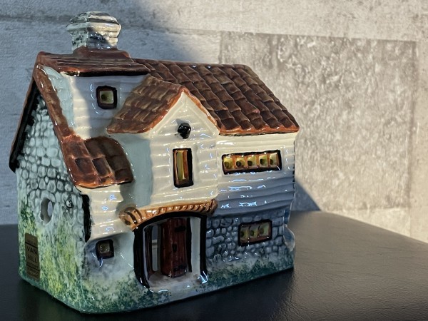 イギリス アンティーク VAN HILL POTTERY 陶器 家 ミニチュアハウス オブジェ インテリアLa(雑貨)｜売買されたオークション ...