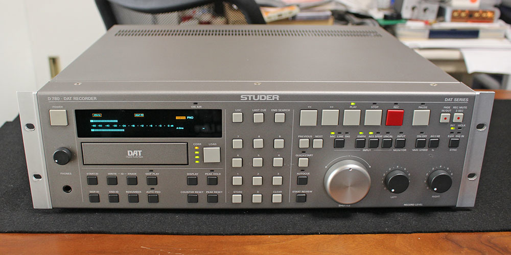 国内物 業務用DATレコーダー STUDER D780 状態良好完動品(DAT機器)｜売買されたオークション情報、yahooの商品情報を ...