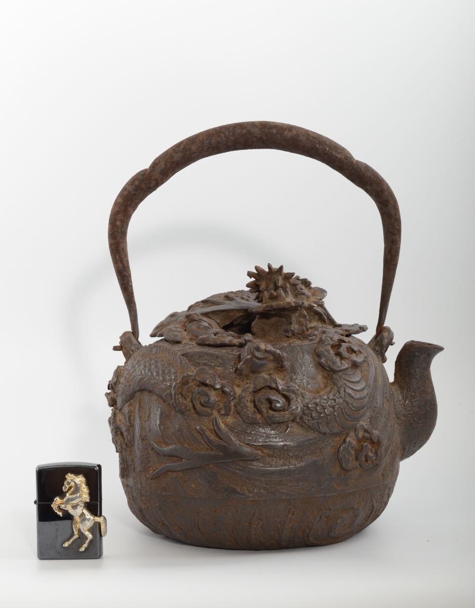 明治期 上田照房の傑作 雲龍紋鉄瓶 重さ3971g サイズ15.5-12-18.5cm 検龍文堂 安之介 蔵六 24時間テストして 水漏れなし ...