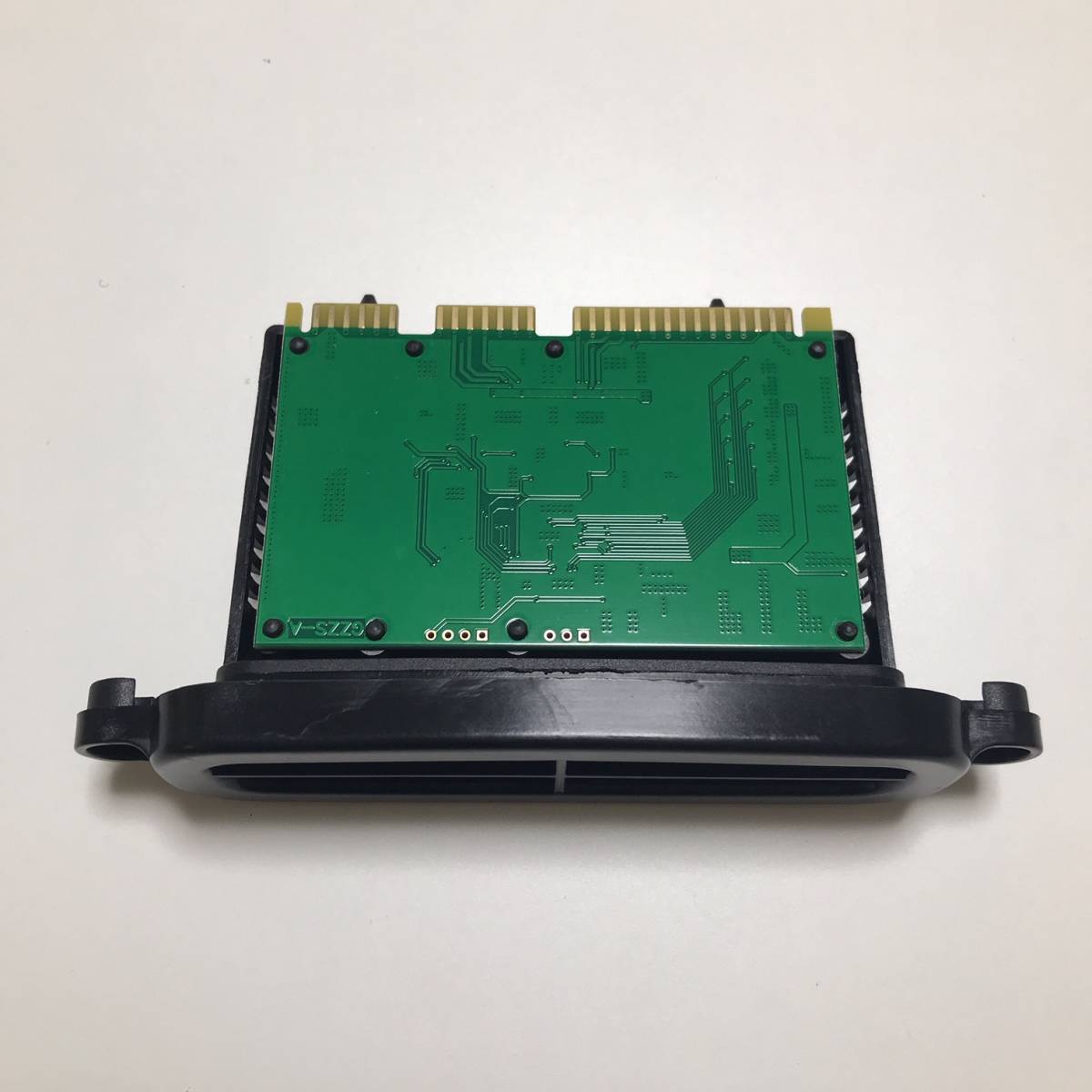 BMW 5シリーズ F07 F10 F11 ヘッドライト モジュール HID用 63117316217/63117267044 ...