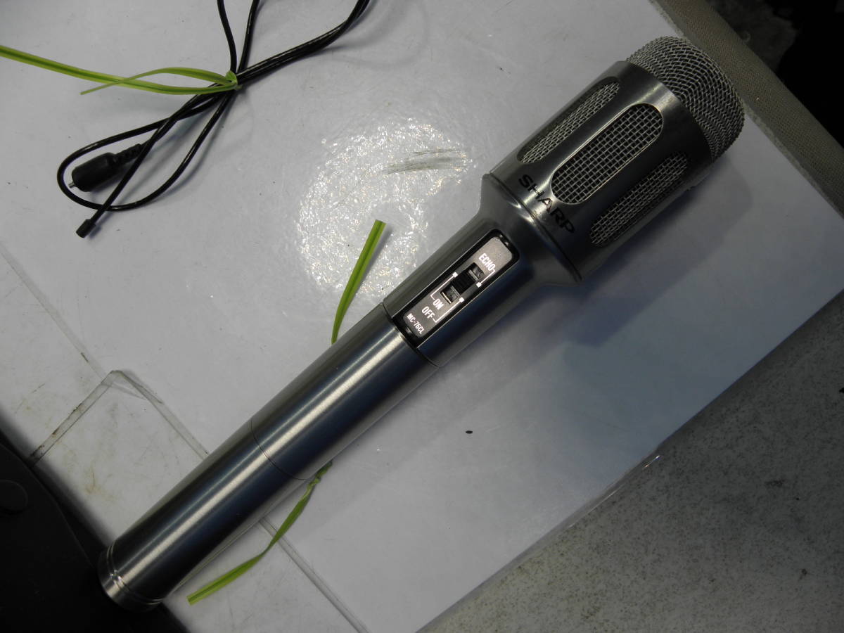 SHARP/シャープ FMワイヤレス エコーマイクロホン MC-76CL ケース付き 動作家訓済み FM 音出ました(コンデンサーマイク)｜売買されたオークション情報、yahooの商品情報を ...