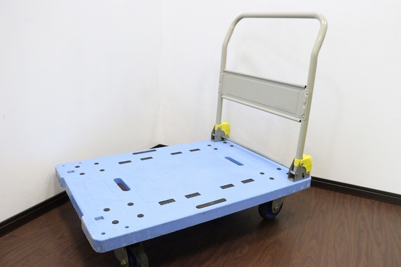 埼玉発 S293 PRESTAR 折り畳み台車 取っ手つき 樹脂台車 耐重300kg キャスター(台車)｜売買されたオークション情報、yahooの商品情報をアーカイブ公開 - オークファン ...