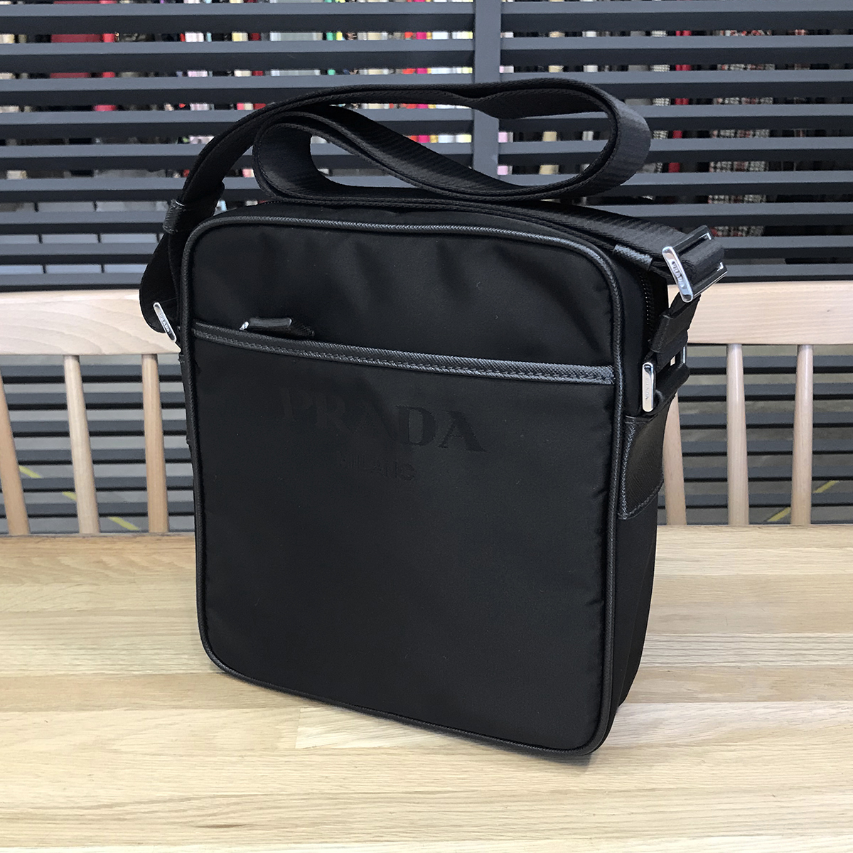 プラダ ナイロン 斜め掛け ショルダーバッグ 2VH143 サフィアーノレザー ポシェット ブラック 黒 メンズ レディース 08307(ショルダーバッグ)｜売買されたオークション情報 ...