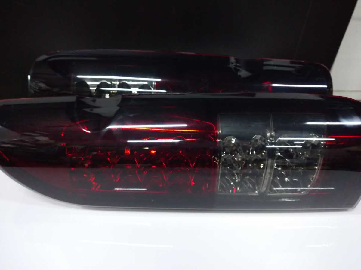 JUNYAN ジュンヤン ハイエース200系 フルLED テールランプ BT-HU477 L/Rセット(テールライト)｜売買されたオークション情報、yahooの商品情報をアーカイブ公開 ...