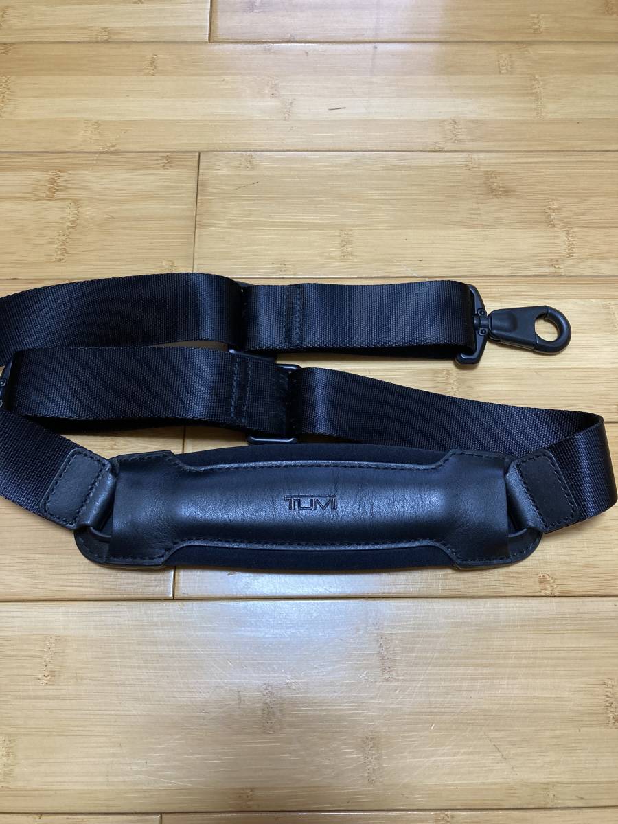 TUMI ショルダー ベルト ブラック O(かばん、バッグ)｜売買されたオークション情報、yahooの商品情報をアーカイブ公開 - オークファン（aucfan.com）