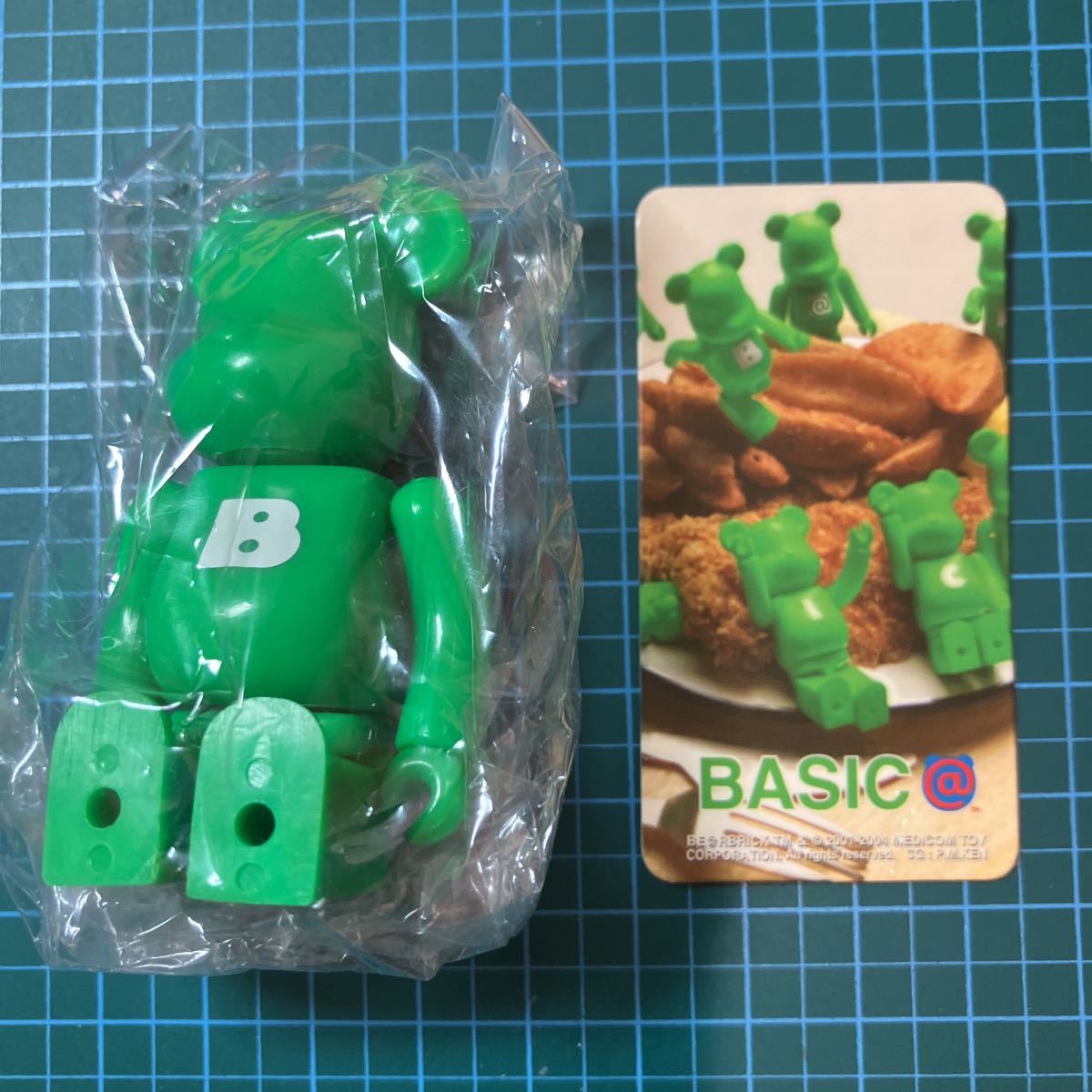 ベアブリックシリーズ9/ベーシックBASIC/B 大B .100%bear brick(キューブリック、ベアブリック)｜売買されたオークション情報、yahooの商品情報をアーカイブ公開 ...