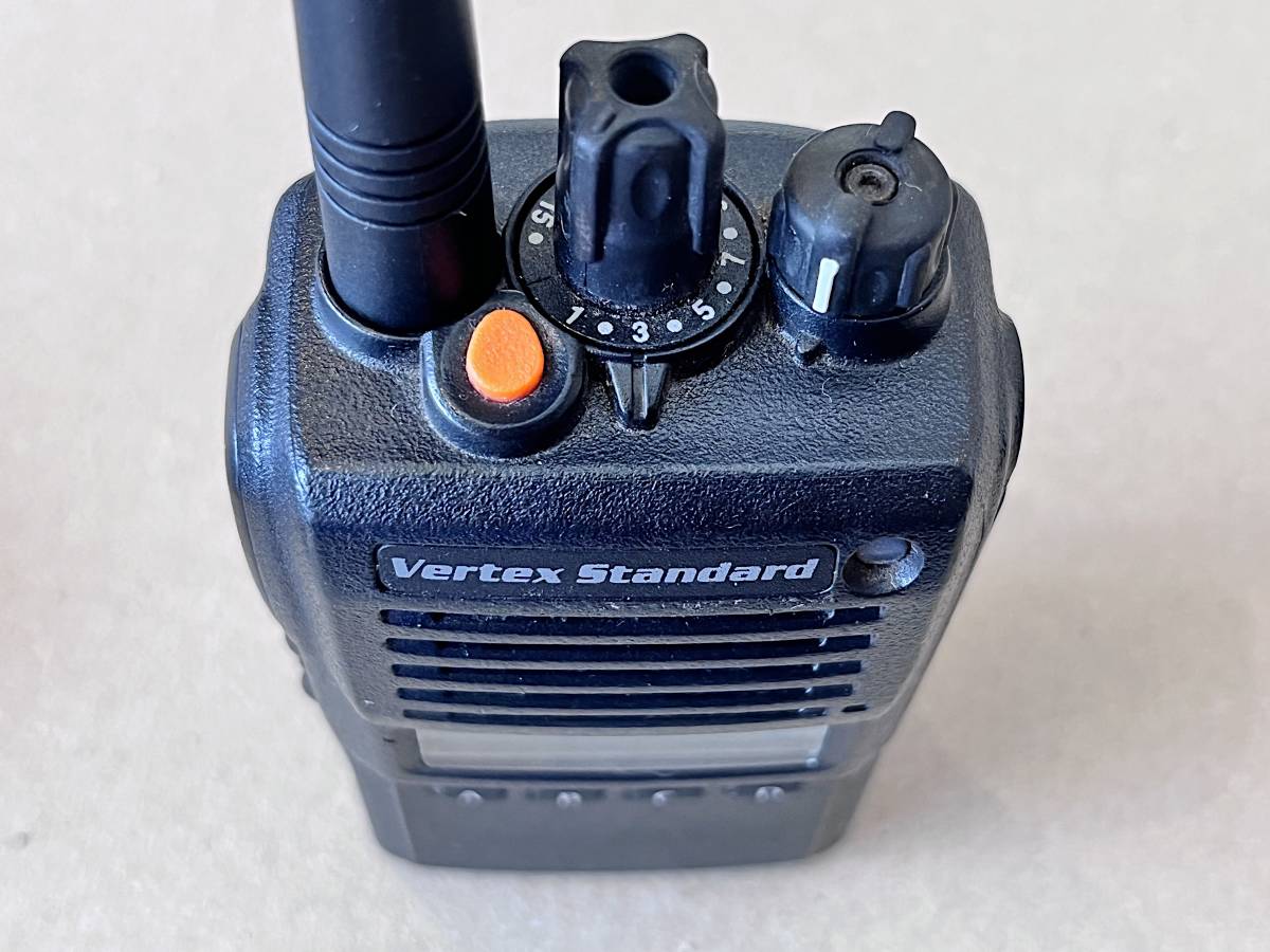 NYPD 無線機フルセット VX-824&官給ホルダー /放出品 ニューヨーク市警(警察グッズ)｜売買されたオークション情報、yahooの商品 ...