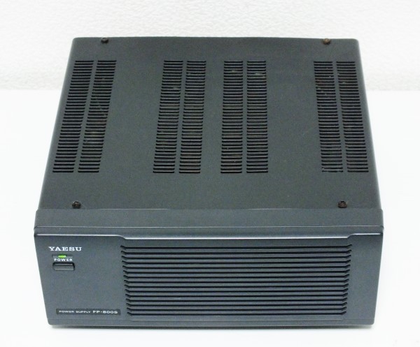 YAESU FP-800S スピーカー内蔵型 安定化電源(固定)｜売買されたオークション情報、yahooの商品情報をアーカイブ公開 ...