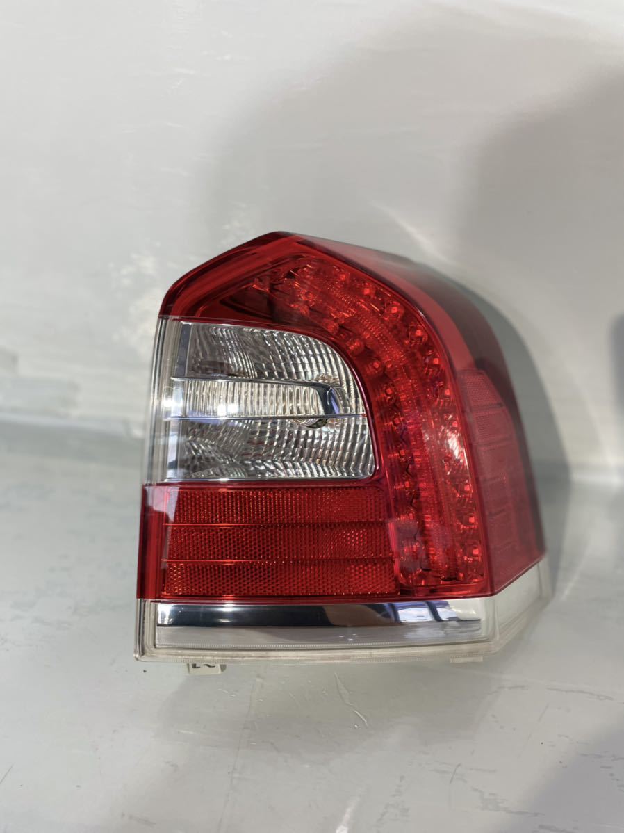 VOLVO ボルボ XC70 純正 右 テールライト 31395960(テールライト)｜売買されたオークション情報、yahooの商品情報を ...