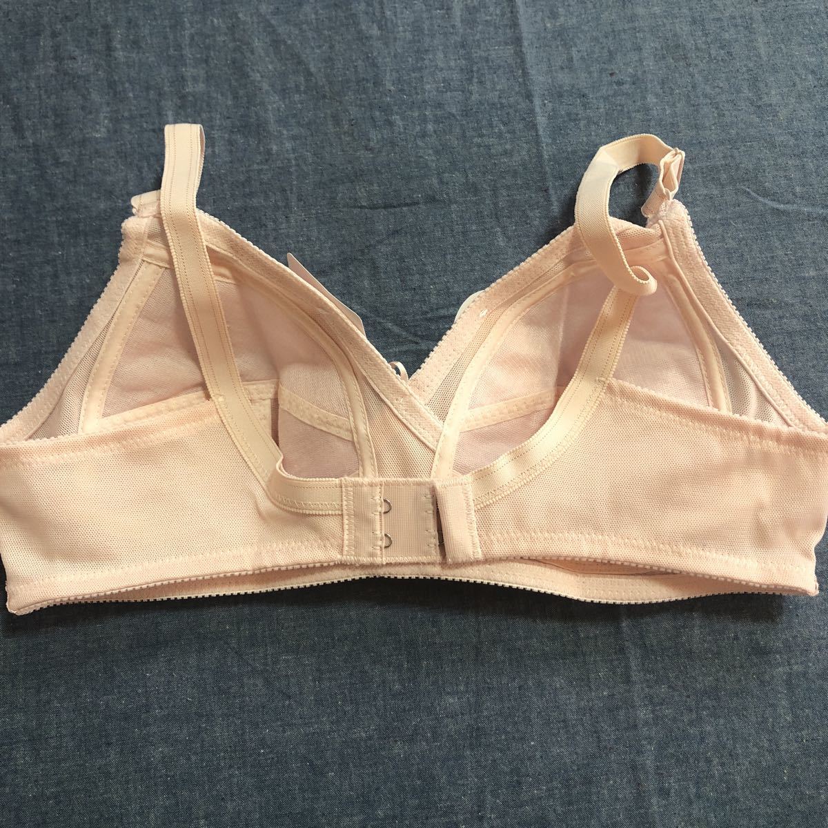 昭和レトロ ブラジャー ピンクベージュ フリーエース A75(70)｜売買されたオークション情報、yahooの商品情報をアーカイブ公開 - オークファン（aucfan.com）
