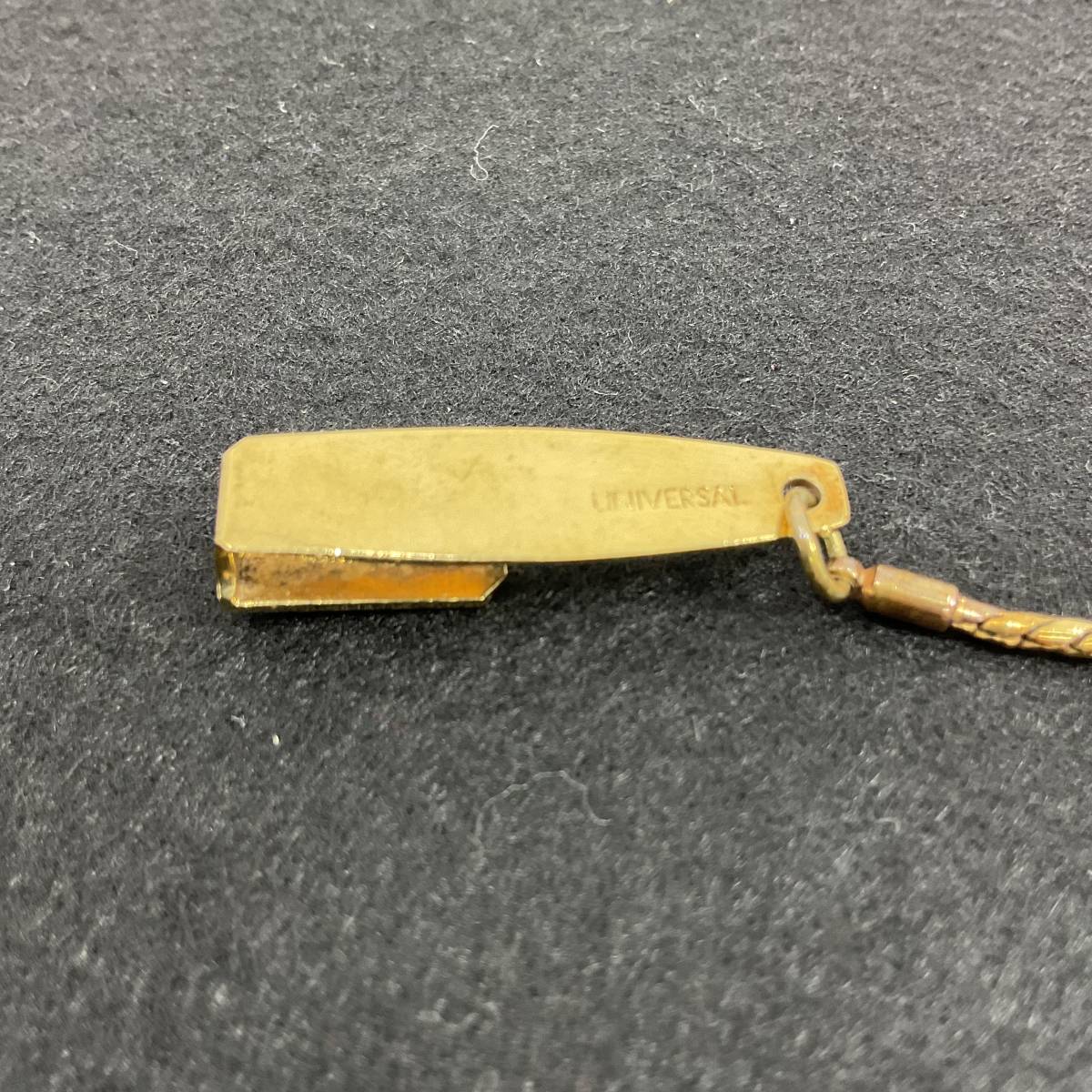 極 ユニバーサル ジュネーブ 懐中時計 UNIVERSAL GENEVE 時計 ウォッチ 手巻き式 E224(手巻き)｜売買されたオークション情報、yahooの商品情報をアーカイブ公開 ...