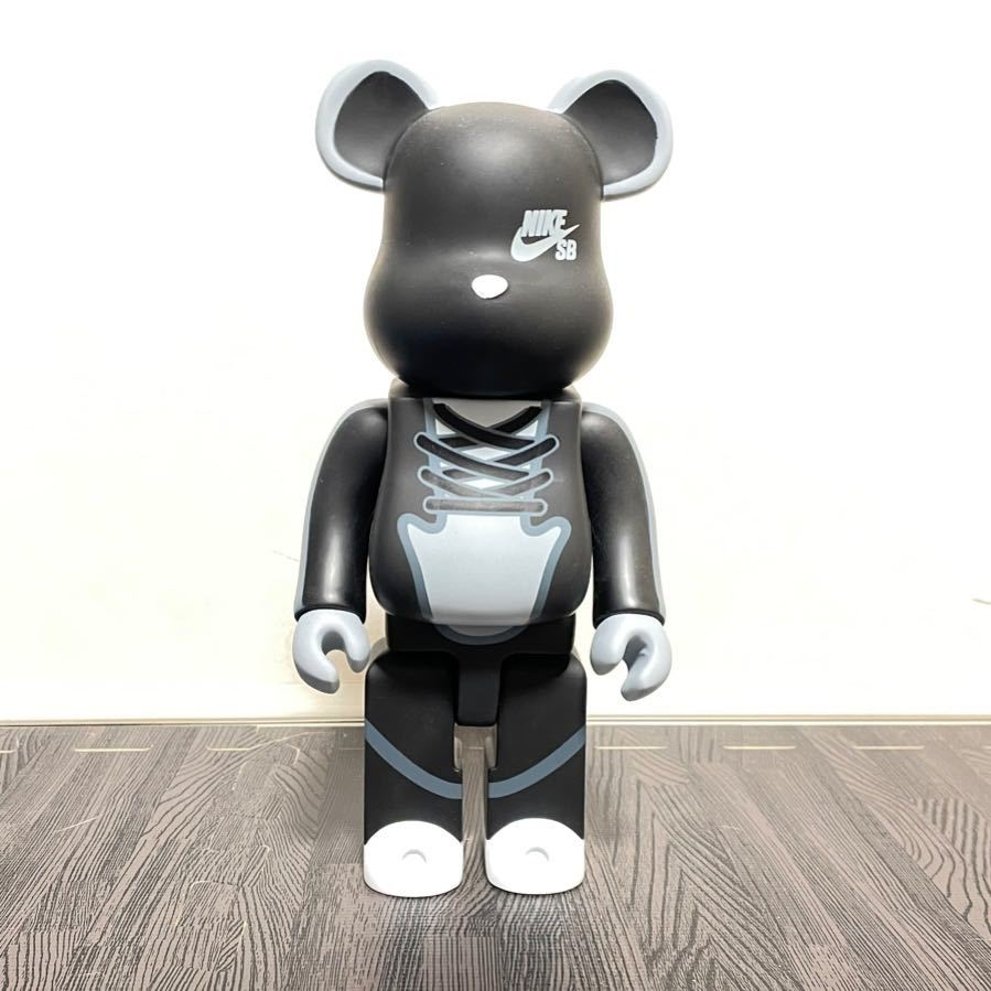 NIKE SB MEDICOM TOY BE@RBRICK フィギュア 400%(フィギュア)｜売買されたオークション情報、yahooの商品 ...