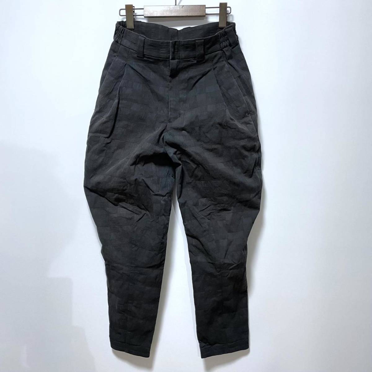 DEVOA デボア Olmetex社 高機能素材タックテーパードパンツ 1 送料520円〜 Technical Fabrics 裏地メッシュ チェックジャガード スラックス(Sサイズ)｜売買さ ...