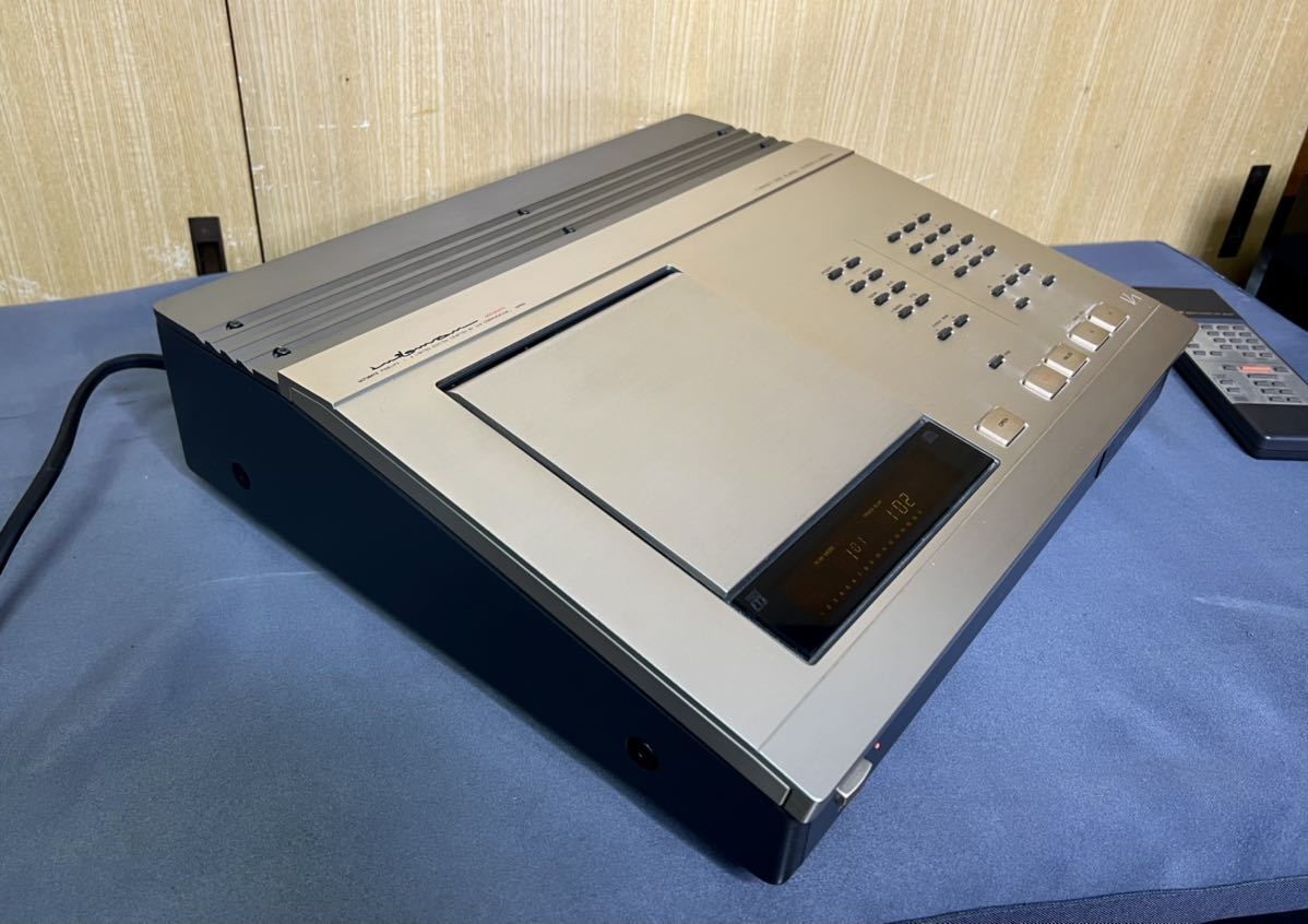 LUXMAN/ラックスマン D-500X'sII CDプレーヤー リモコン付(一般)｜売買されたオークション情報、yahooの商品情報をアーカイブ公開 - オークファン（aucfan.com）