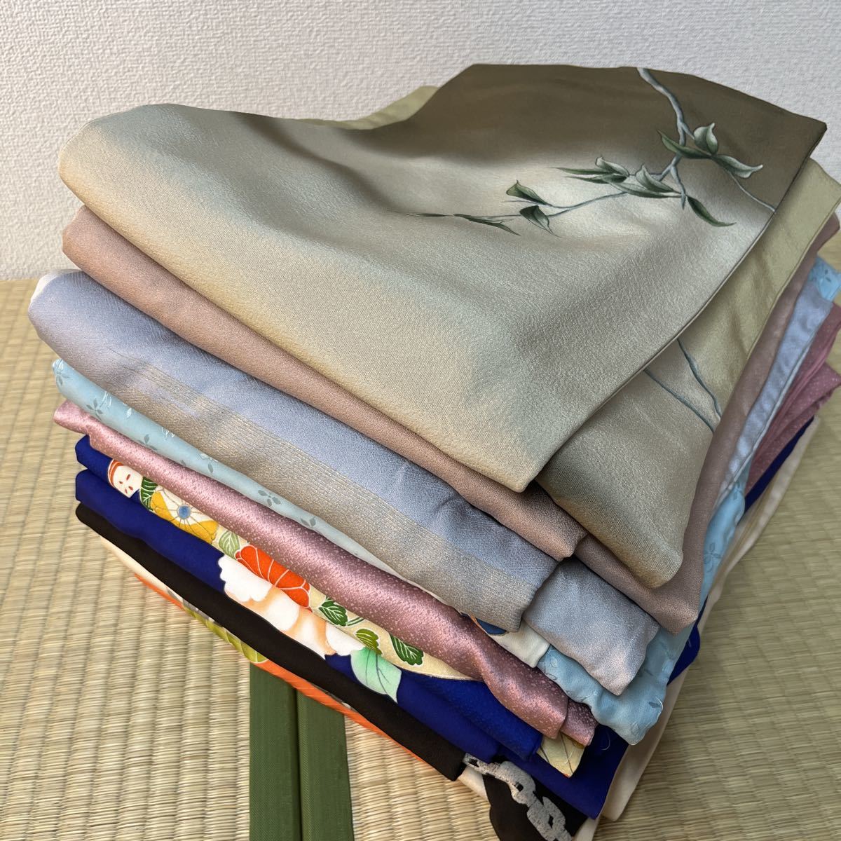 付け下げ 着物 まとめて 10品 リメイク 材料 ハンドメイド 生地 着付け練習 NE39(付下げ)｜売買されたオークション情報、yahooの ...