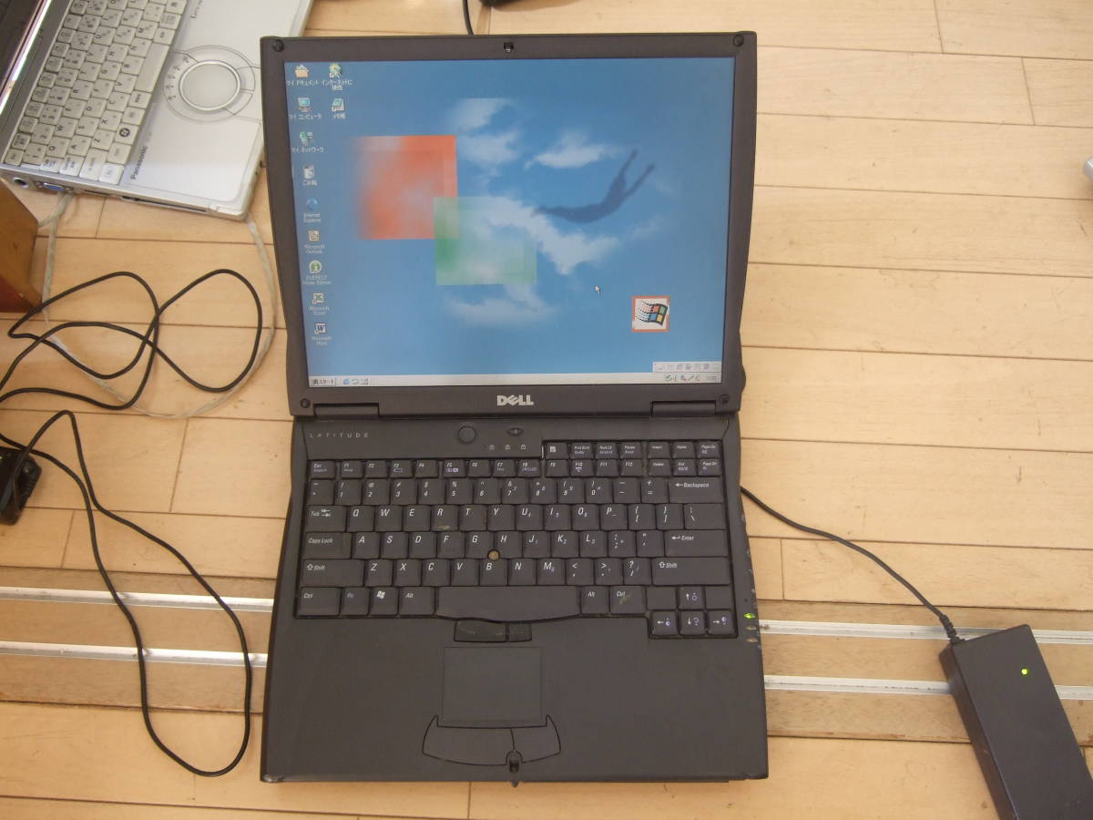 D-sub9pin パラレル 25pin/DELL Windows 2000 C640 P.4 -M 2.20GHz/768MB/20GB ...