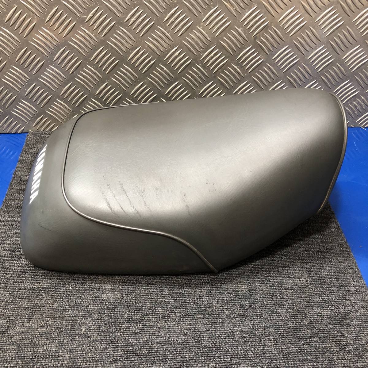 YAMAHA JOG 27V ジョグ 純正シート&工具&書類入れ(純正品)｜売買されたオークション情報、yahooの商品情報をアーカイブ公開 - オークファン（aucfan.com）