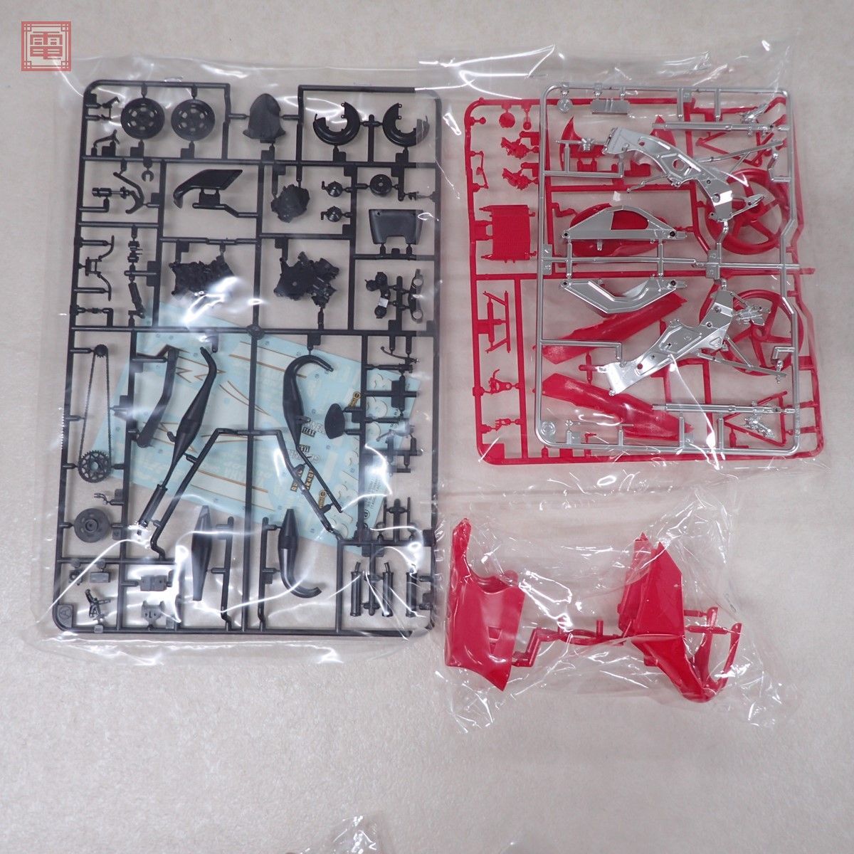 未組立 タミヤ 1/12 ヤマハ TZ250M ’93 GP-2チャンピオンマシン ITEM 14064 オートバイシリーズNo.64 ...