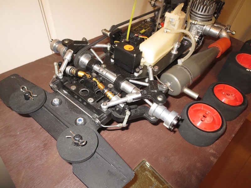 1/8 DELTA P4 DOUBLE EAGLE Piccoエンジン ELFIN Sportボディ付き カーボン1ピースシャーシ(完成品 ...