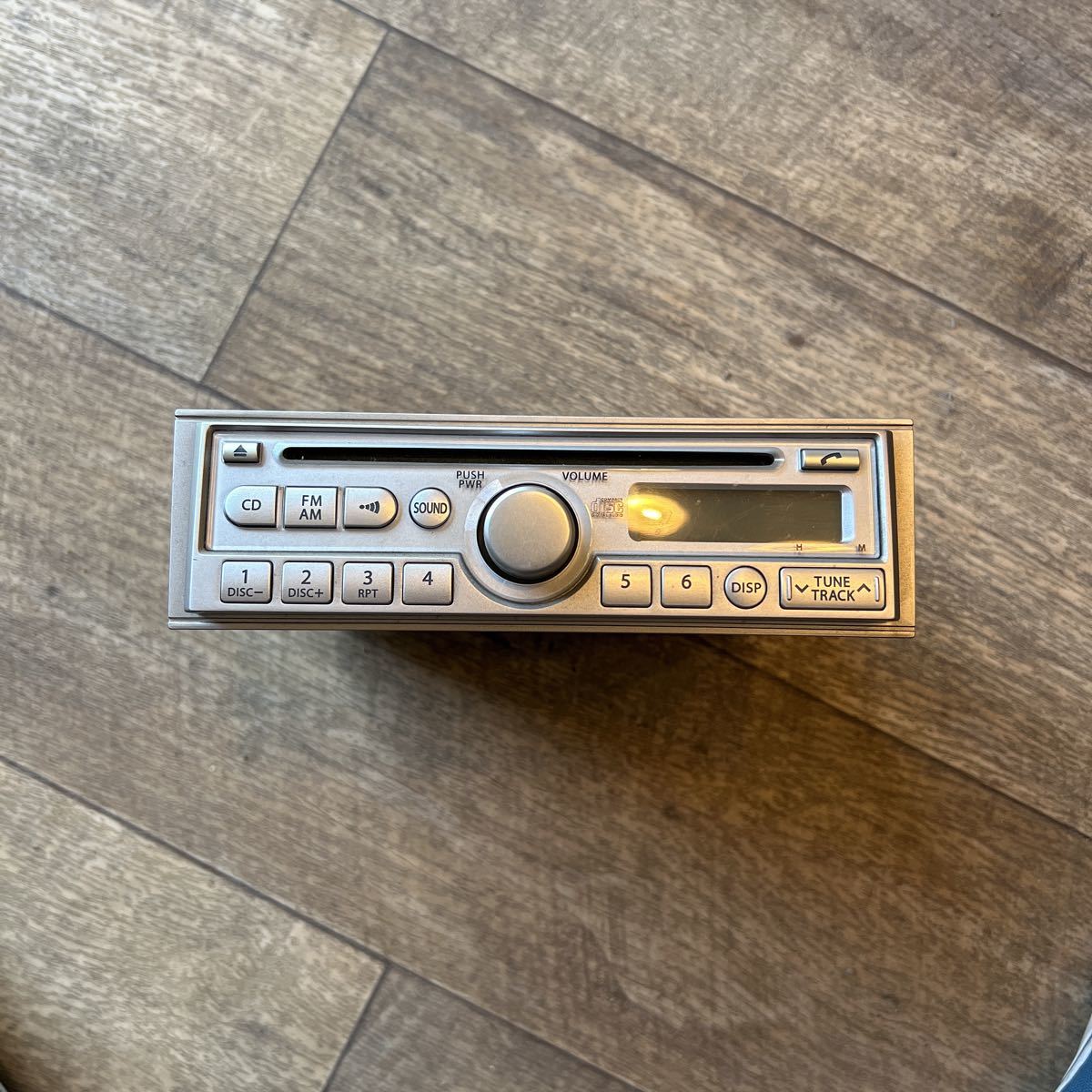 スズキ スズキ純正 CDデッキ DA17(その他)｜売買されたオークション情報、yahooの商品情報をアーカイブ公開 - オークファン（aucfan.com）