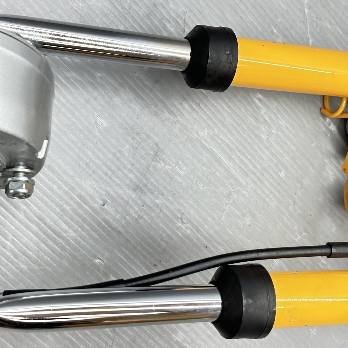 ホンダ モンキー AB27 純正 フロントフォーク トリプルツリー ステム 三又 ASSY ゴリラ 12V 230110BO018(フロント ...