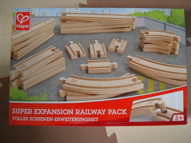 Hape ハペ 拡張レールセット E3707 BRIOブリオと互換あり ②(鉄道模型)｜売買されたオークション情報、yahooの商品情報をアーカイブ公開 - オークファン（aucfan.com）