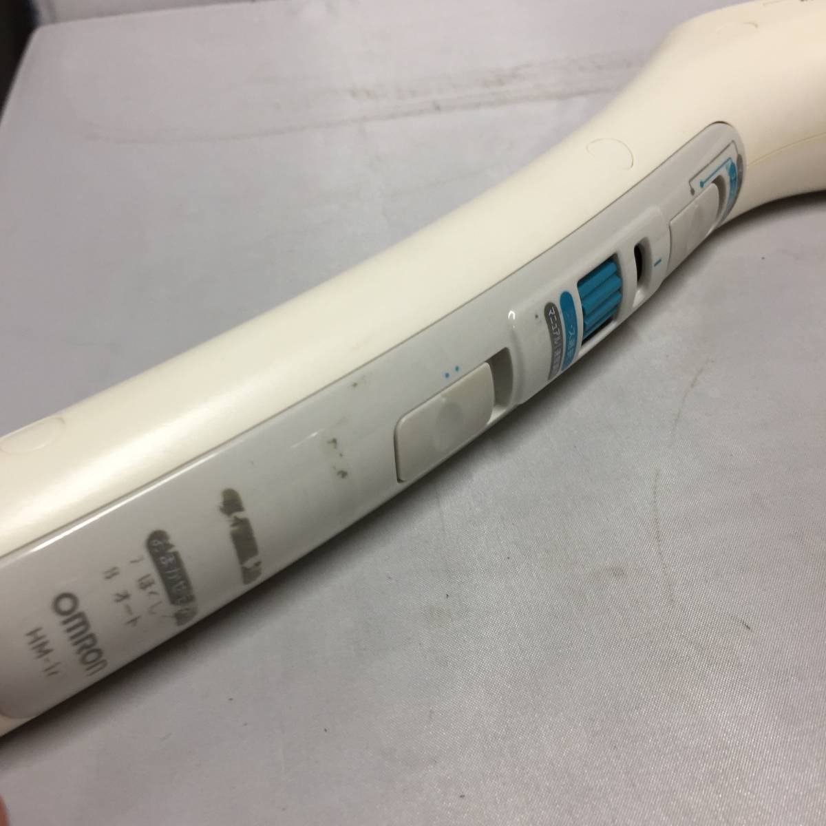 オムロン OMRON ハンディマッサージャー HM-165 肩たたき 肩こり マッサージ機 23/0314/01(ハンディマッサージャー)｜売買されたオークション情報、yahooの商品情報を ...